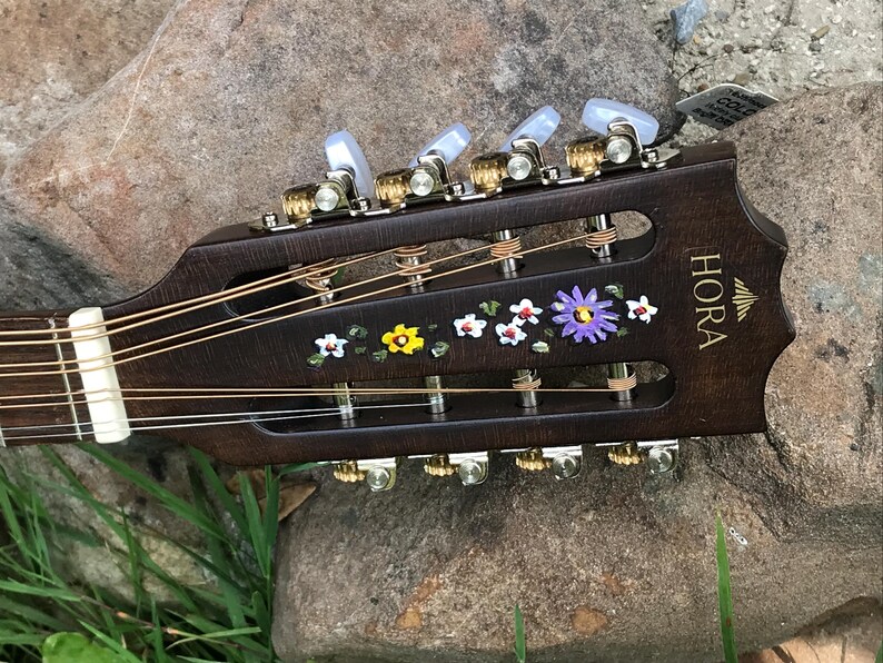 Mandola (dark)- Wildflower Border Design - Etsy