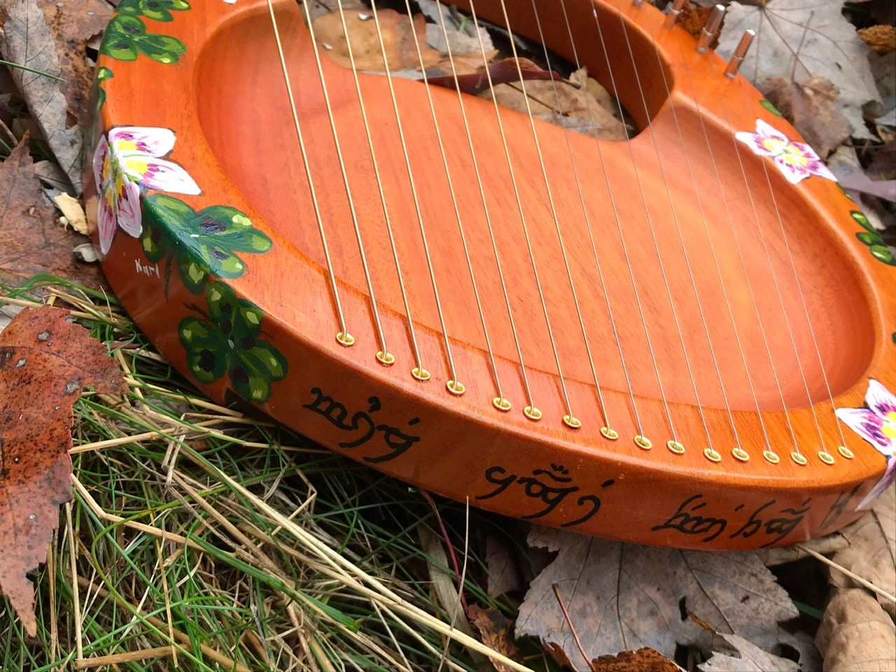 Hand-decorated Lyre Harp 16-string Shamrock/wood Sorrel | Etsy