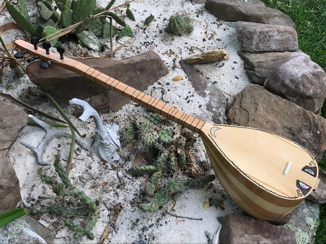 Cura Saz: Abalone/scroll/vine Design - Etsy