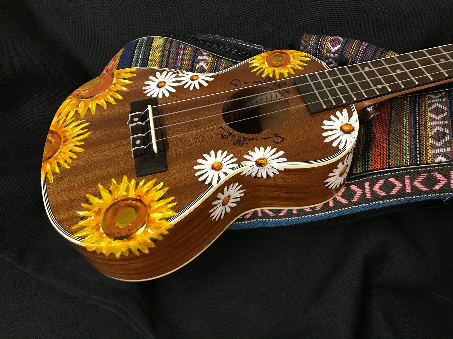 Hand-painted Baritone, Tenor, Concert, or Soprano Ukulele: Sunflower ...
