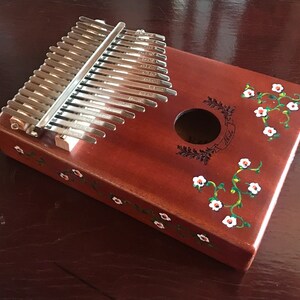 Hand-decorated Kalimba - Daisy Vine Design - Etsy