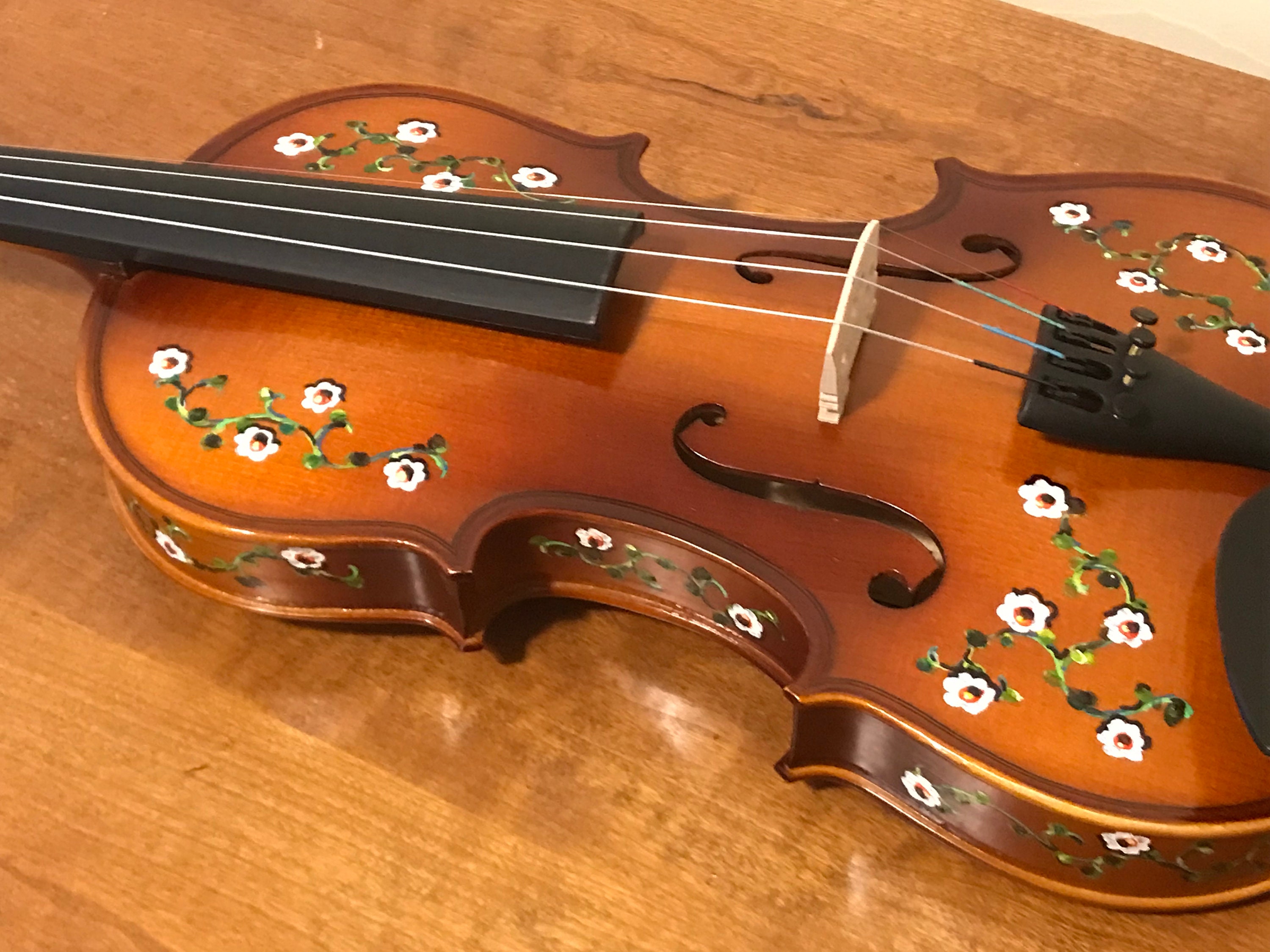 Custom-painted Violin or Viola: Daisy Vine Design - Etsy