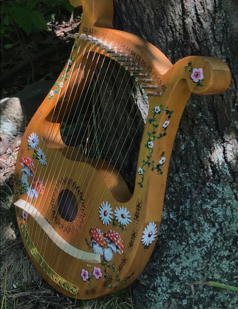 Hand-decorated Lyre Harp - 16-string, Grecian Mushroom and Daisy Design ...