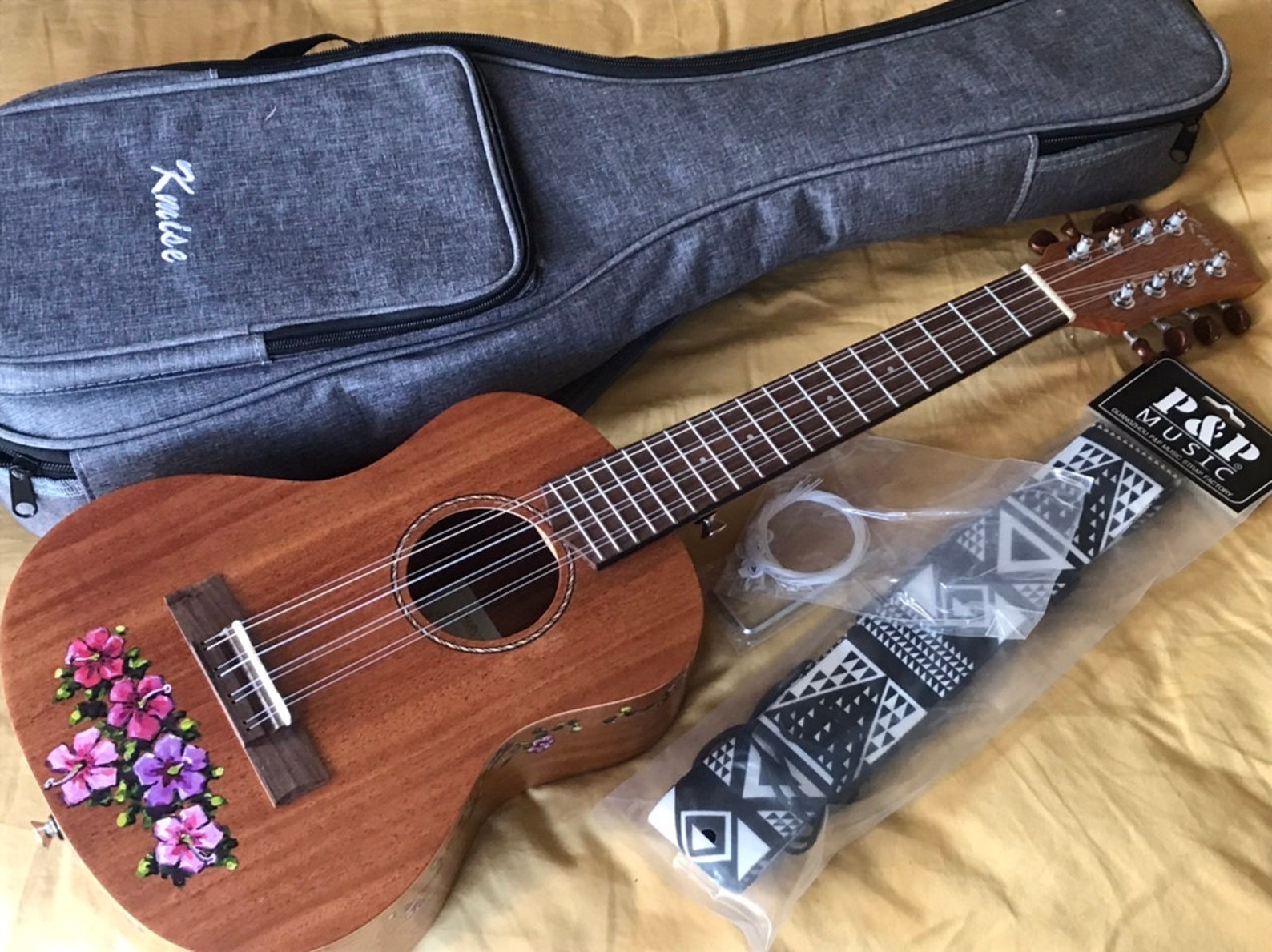 8-string Ukulele, Hibiscus Design - Etsy