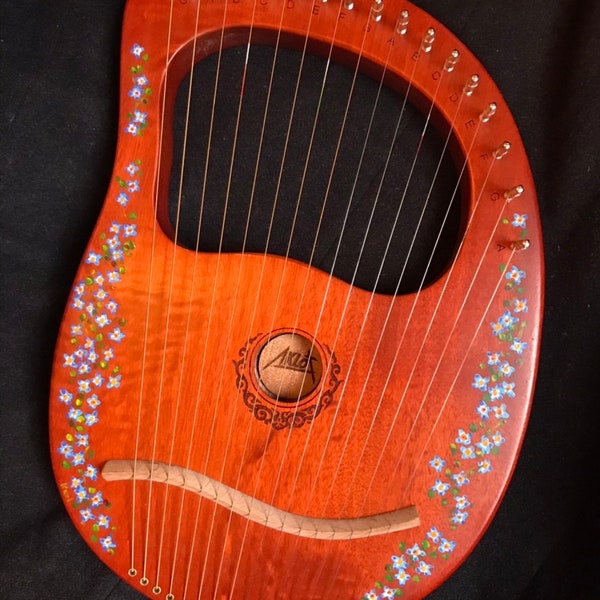 Lyre - Etsy