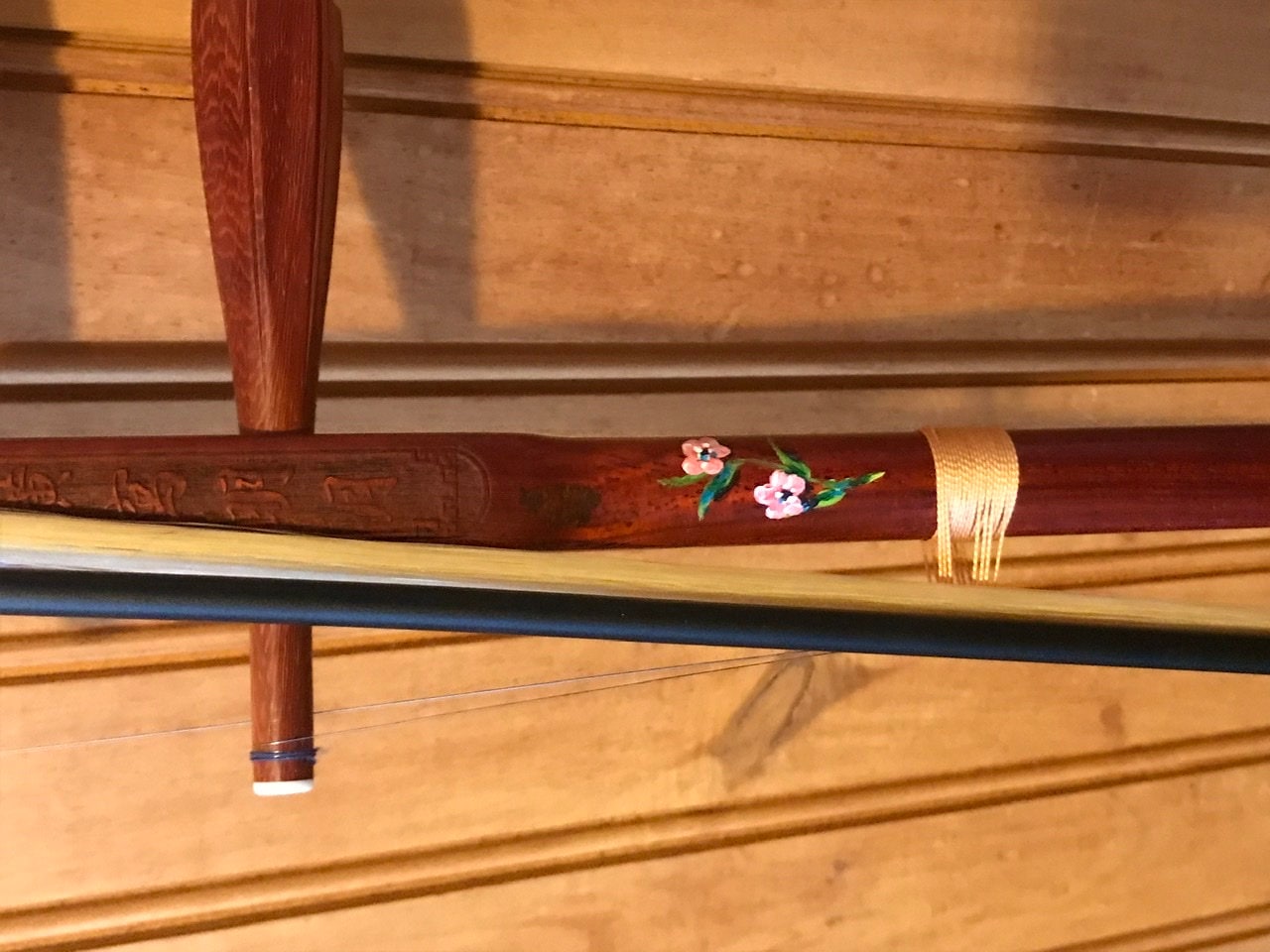 Hand-painted Erhu (chinese Violin): Cherry Blossom and Abalone Design ...