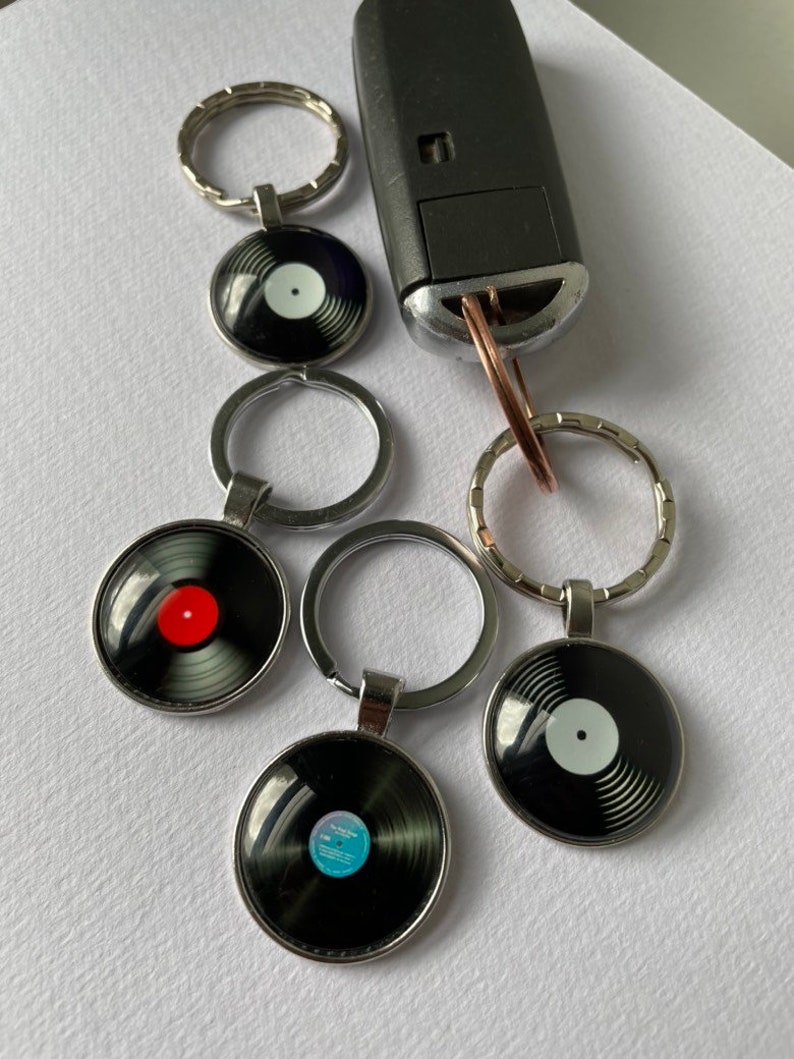 Vinyl Record Keychain - Etsy