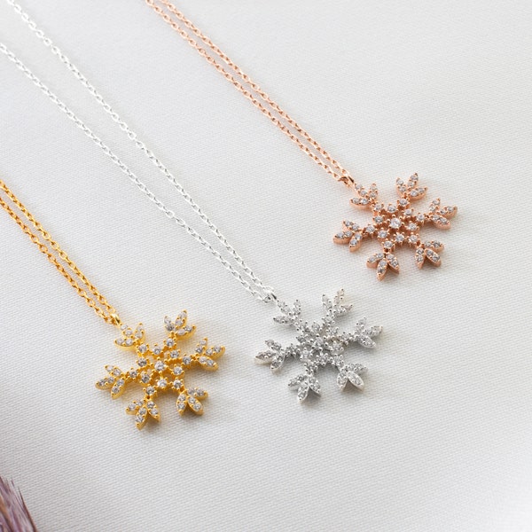 Snowflake Necklace - Etsy
