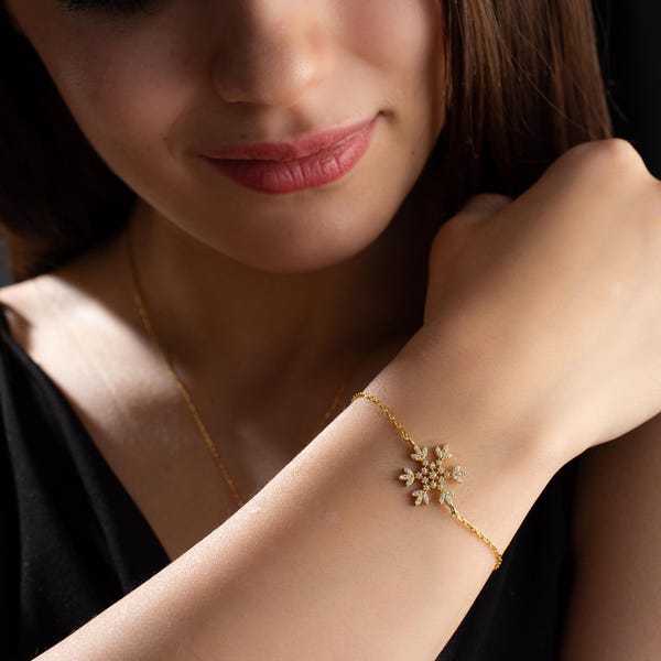 Snowflake Bracelet - Etsy