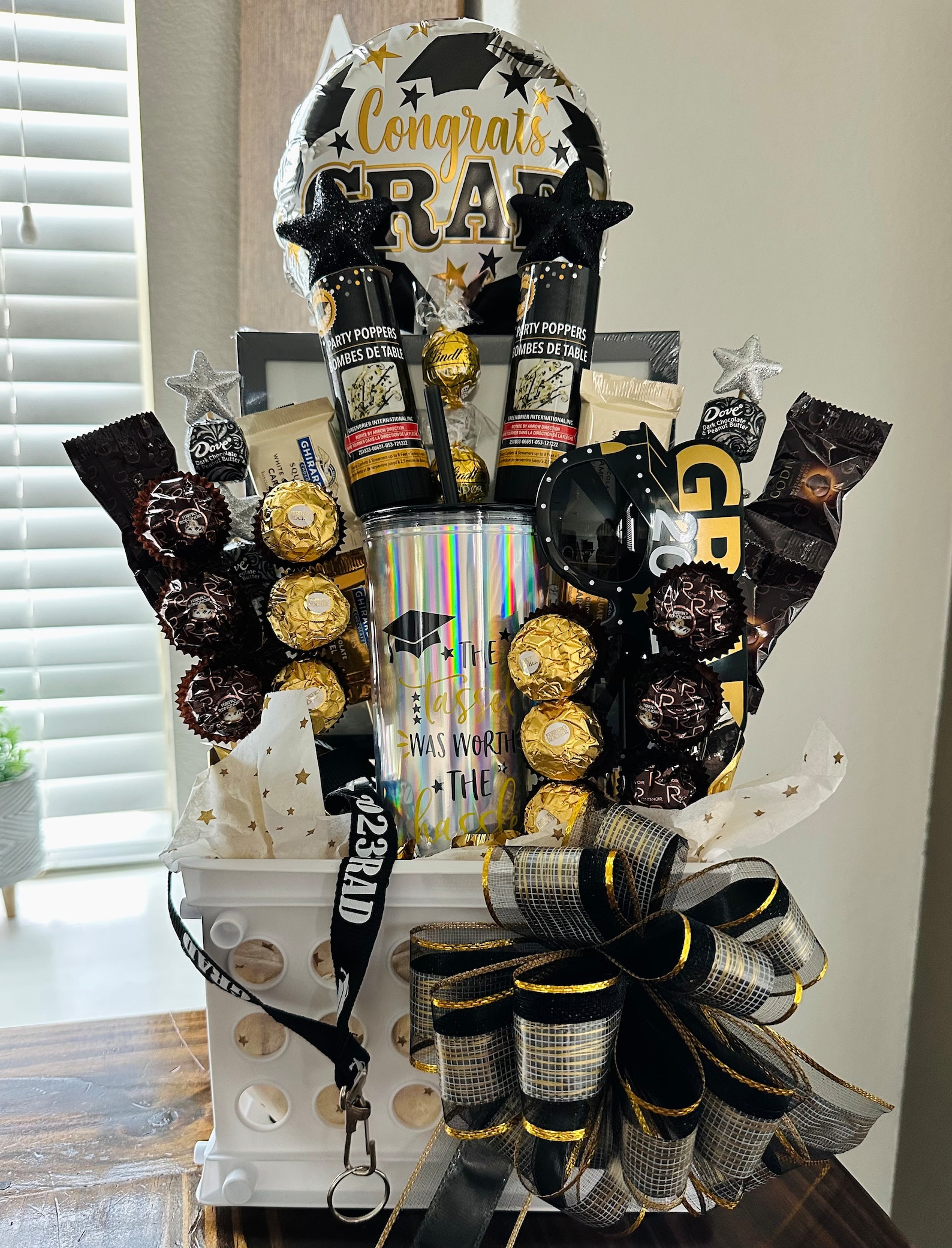 Graduation Gift Basket - Etsy