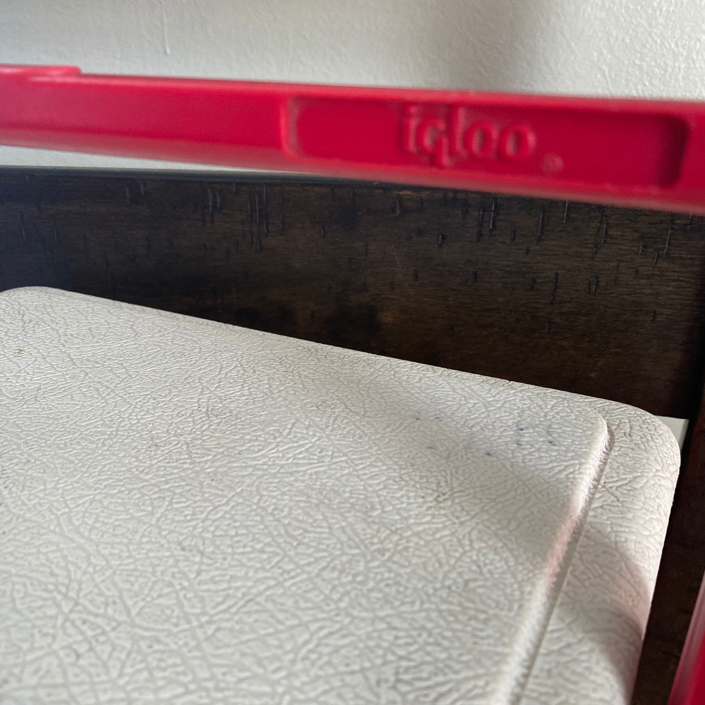 Igloo 6 Vintage Cooler, Lid, Handle Red/white - Etsy