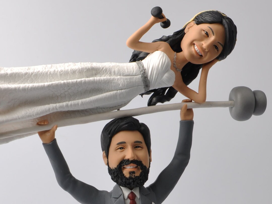 Levantamiento de pesas novio y novia muñecas divertidas, regalo de ...