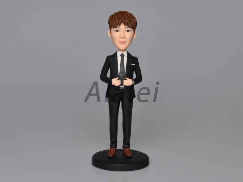 Custom Bobblehead Male Happy Graduate College Graduate Custom | Etsy