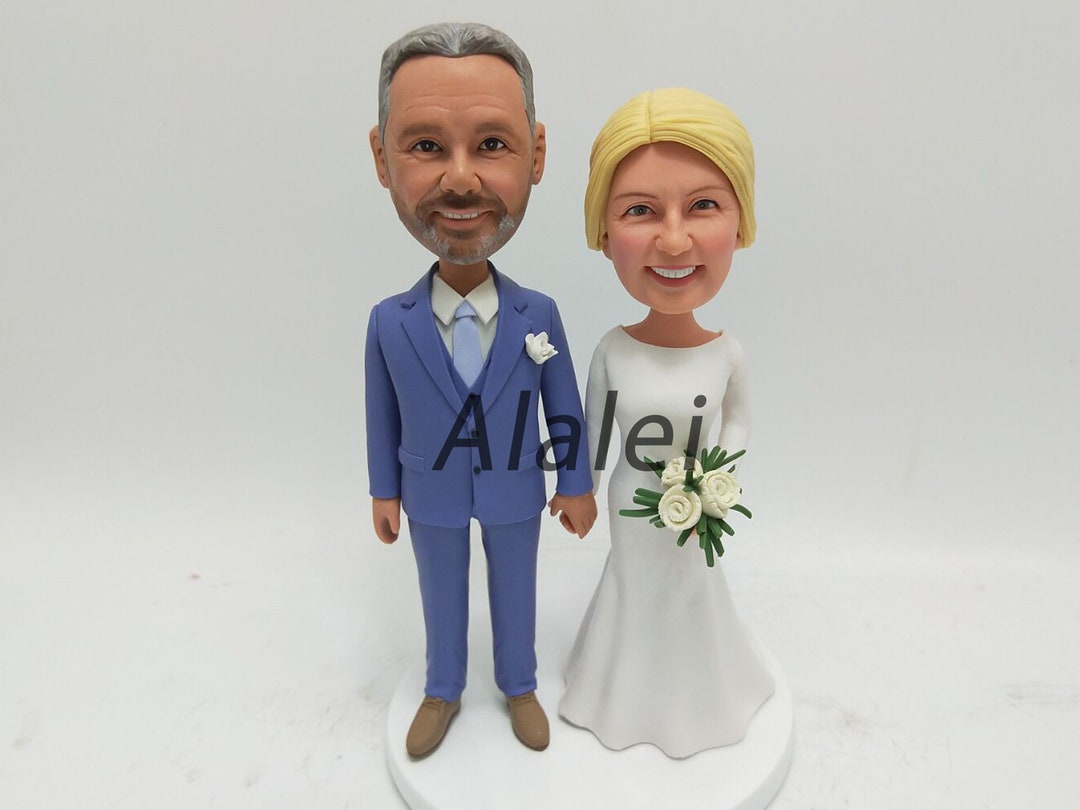 Custom Bobblehead Couple Holding Hands, Bridal Party Custom Bobblehead ...