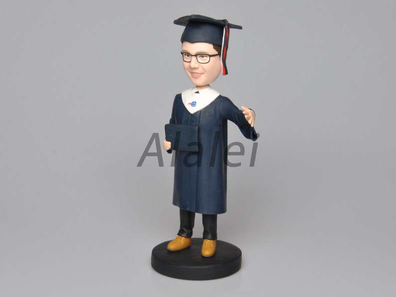 Custom Bobblehead Male Happy Graduate College Graduate Custom - Etsy