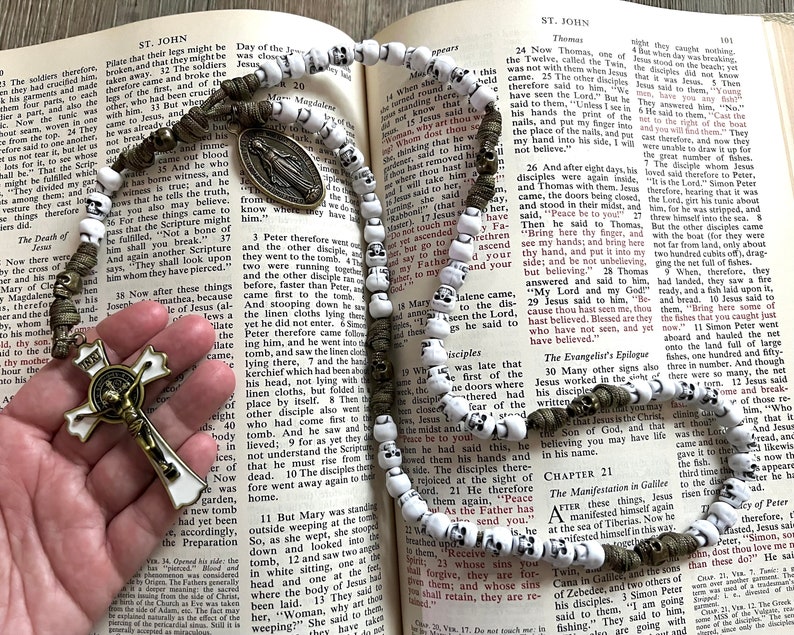St. Benedict Memento Mori Catholic Rosary. 11mm White Skull Beads ...