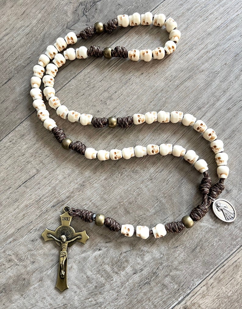 St. Benedict Skull Catholic Rosary Memento Mori. 11mm Ivory - Etsy