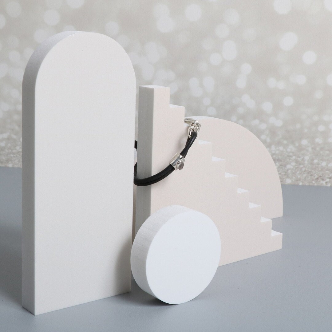 Photography Podium 3D Props Made of PVC for Beauty, Makeup, Jewelry or ...