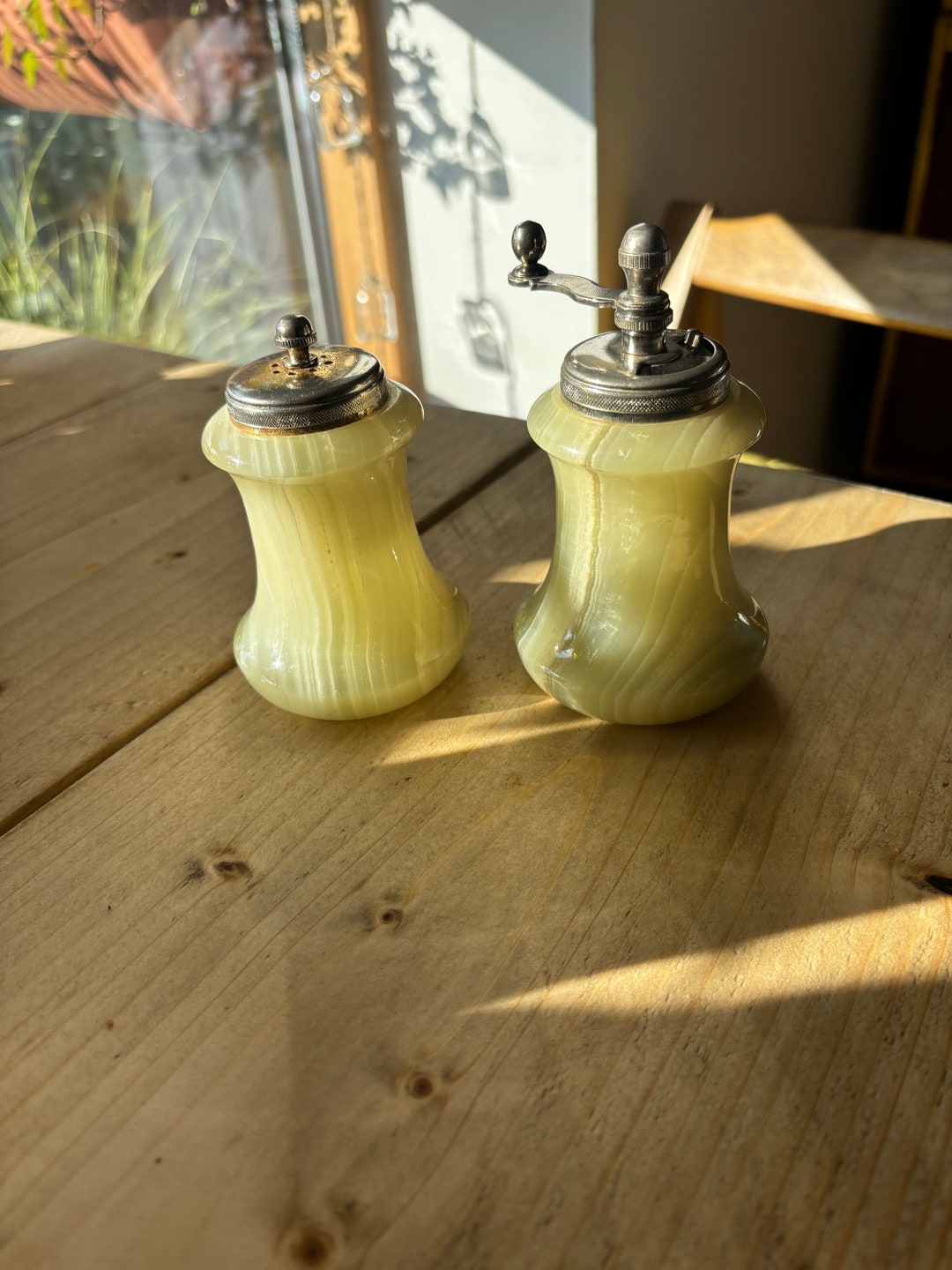 Vintage Onyx Pepper Grinder and Salt Shaker in Beautiful Veined Green ...