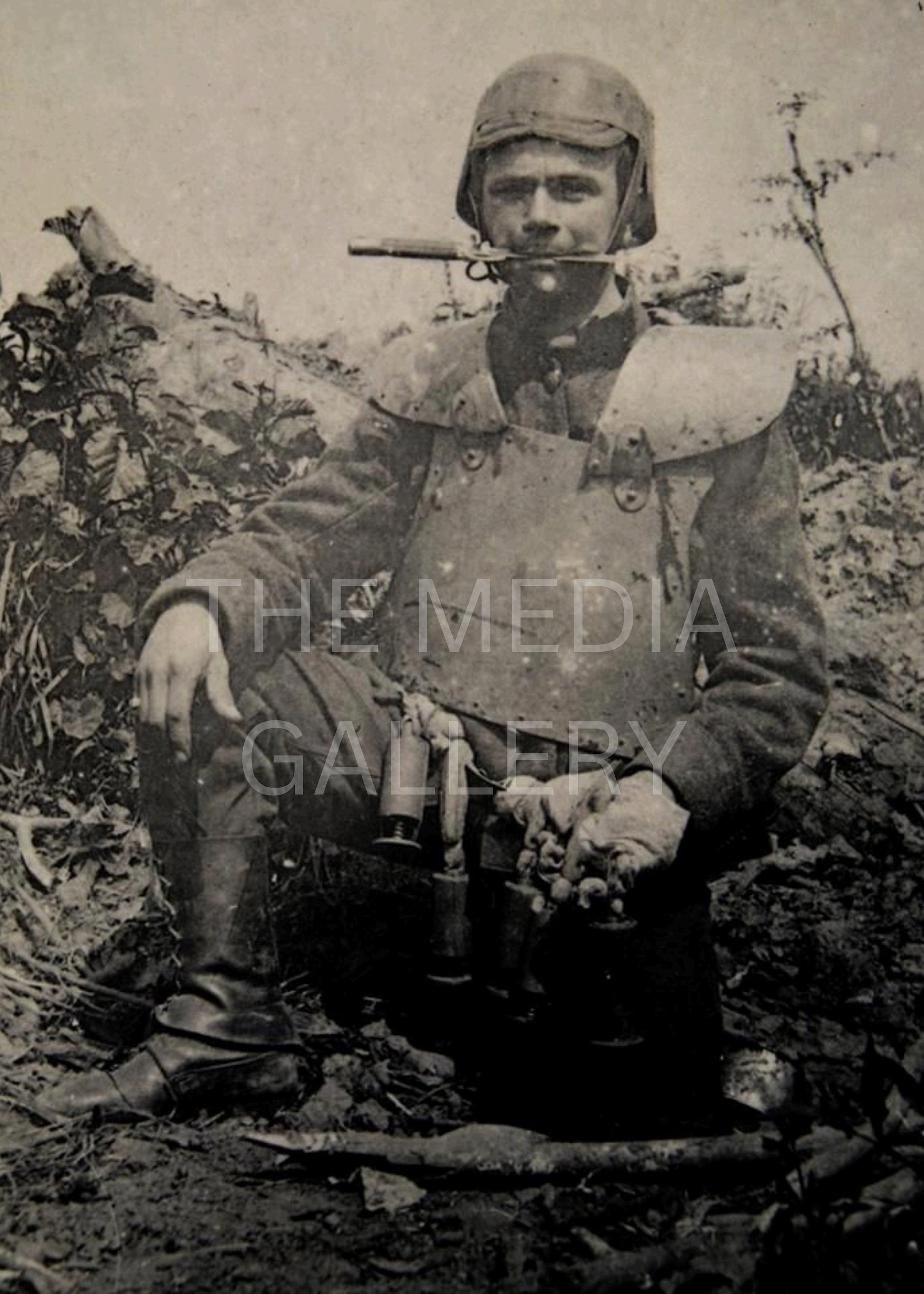 WW1 Italian Arditi Armored Soldier Photo Print Vintage Old Photo World ...