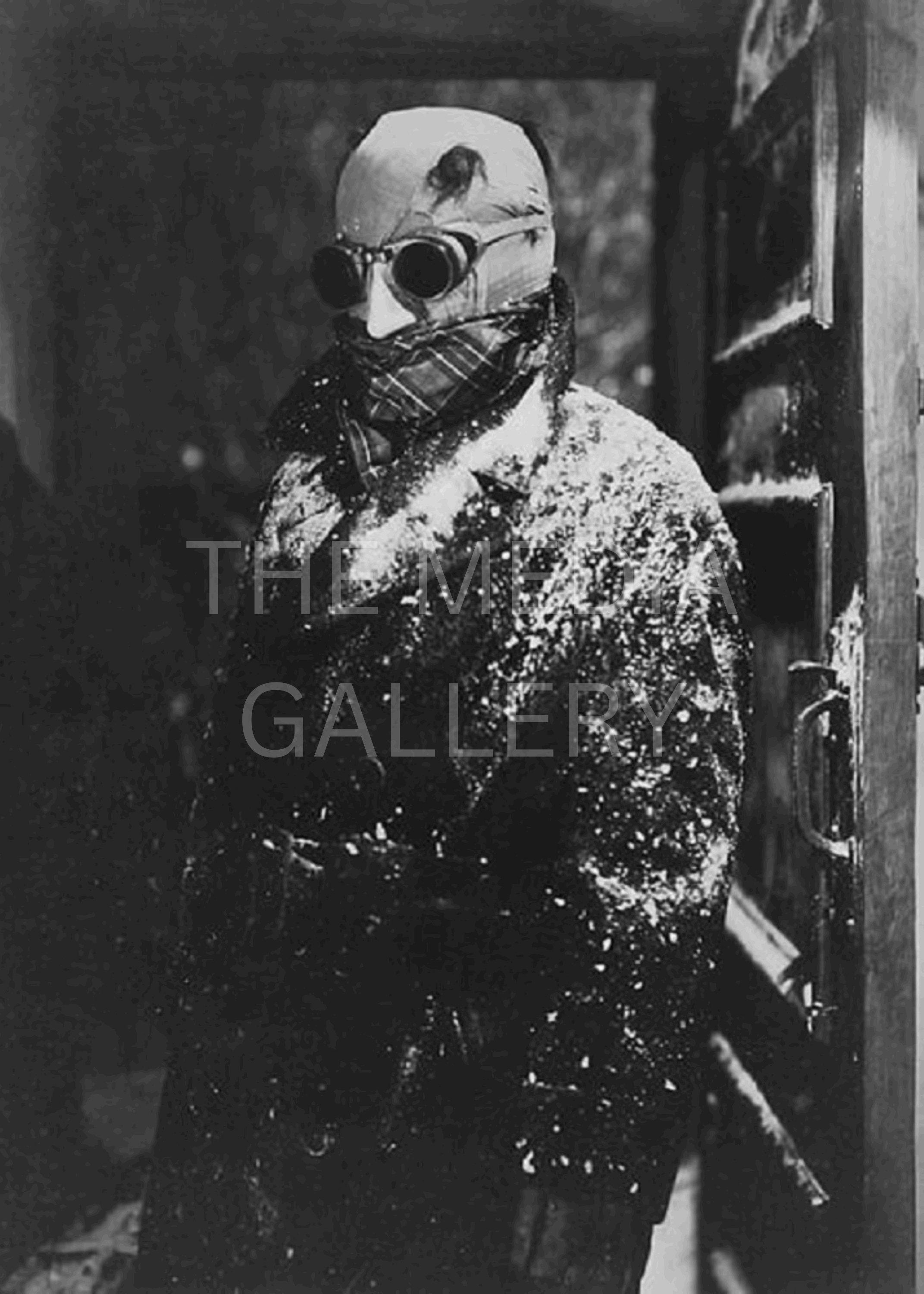 The Invisible Man Photo Print Horror Movie Art Movie Monster Cool Photo ...