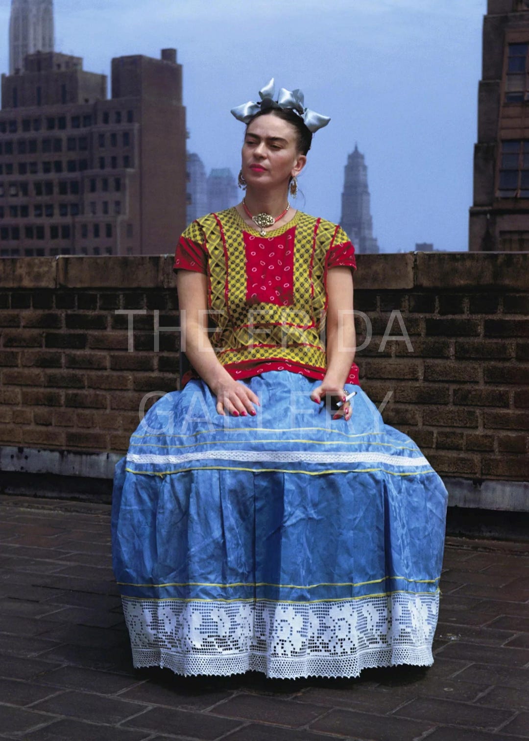 Frida Kahlo in New York City Photo Print Frida Kahlo Art Print Decor ...