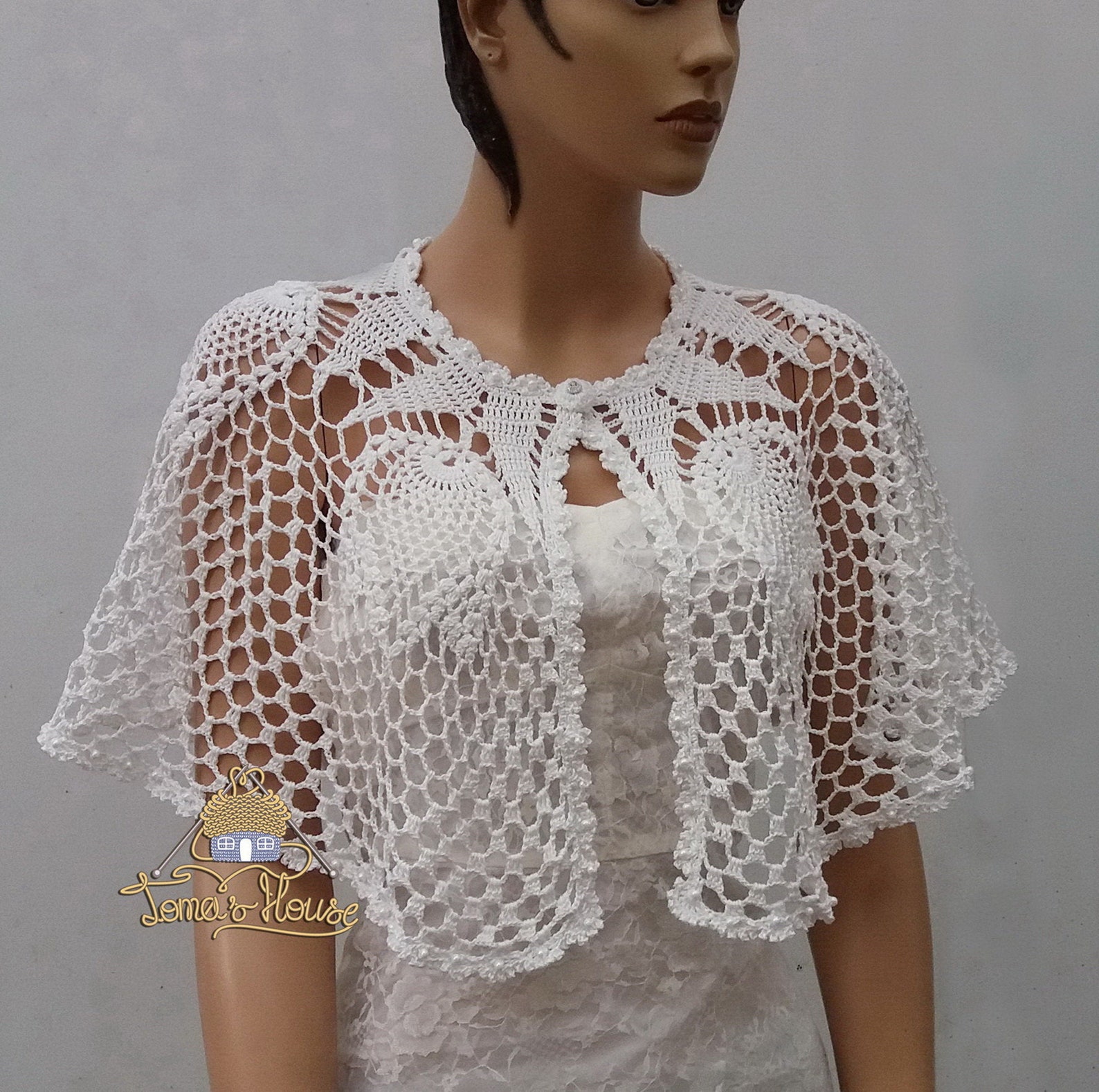 Crochet Cape Pattern With Tutorial Photo for Each Row Written - Etsy