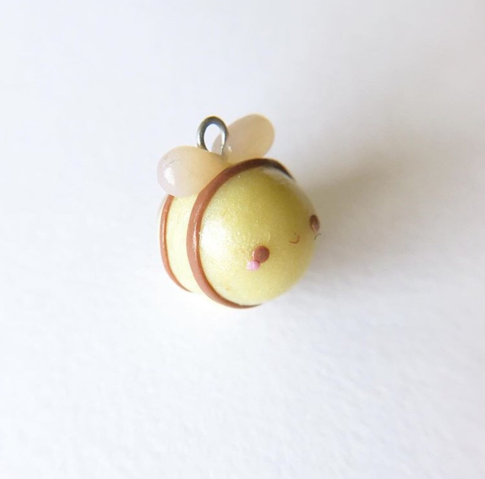 Cute Bee Charm / Polymer Clay Charms/ Artwallyuni - Etsy