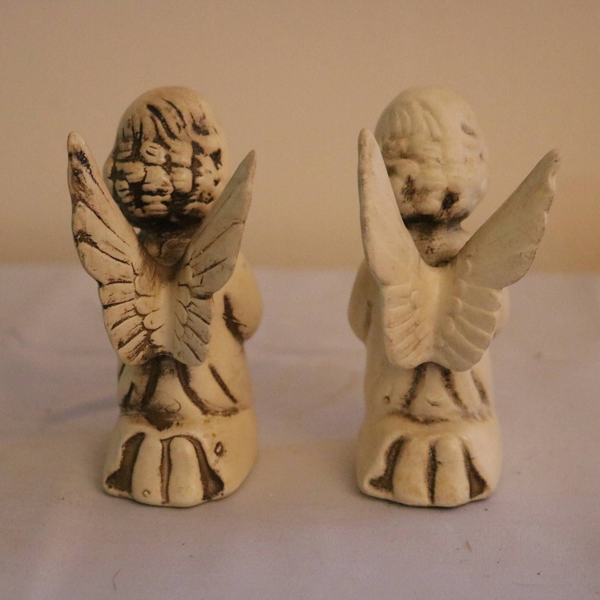 Boy and Girl Angels Kneeling and Praying Porcelain Angels -- Willow ...