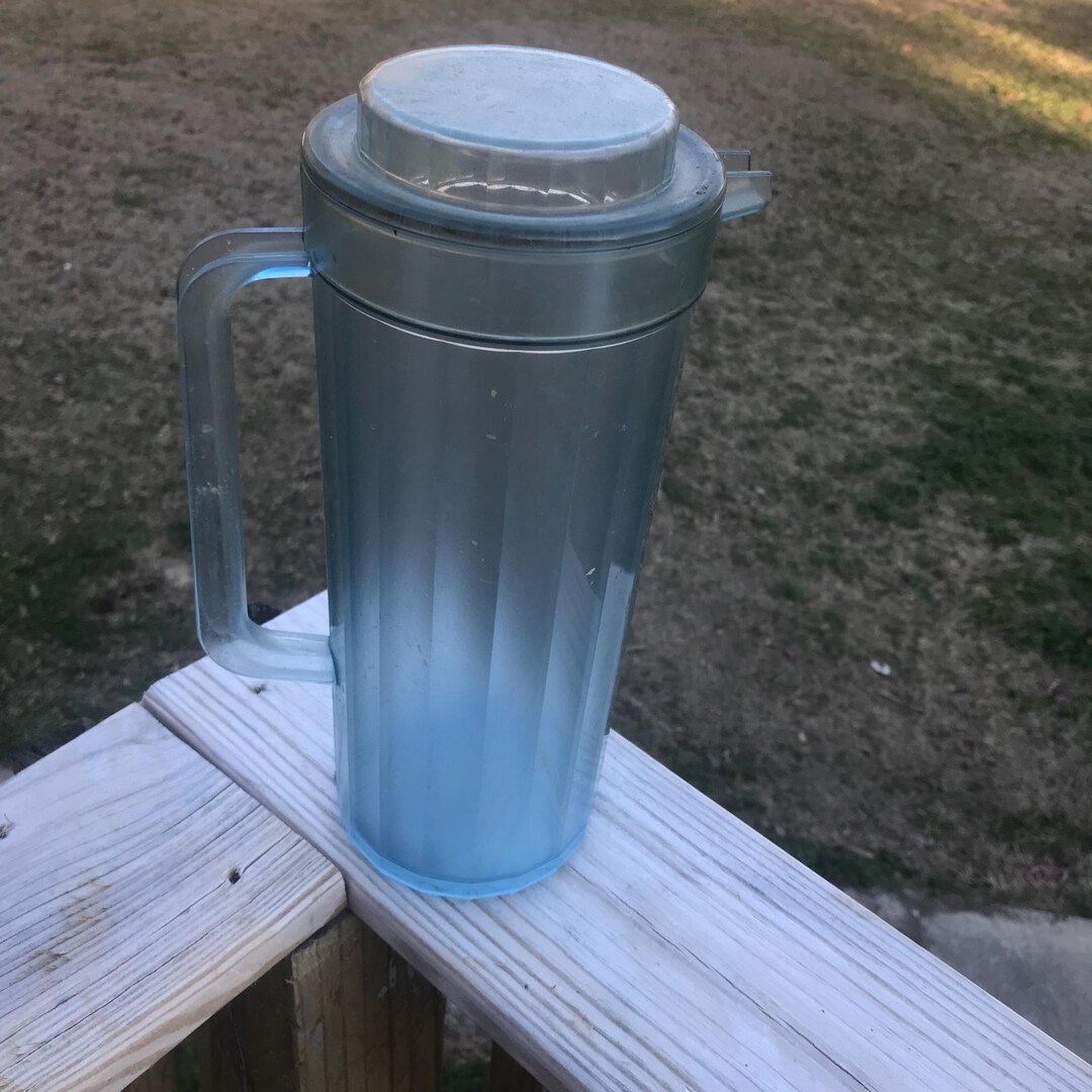 Tupperware Pitcher Half Gallon Tea Lemonade Etc Excellent Condition - Etsy