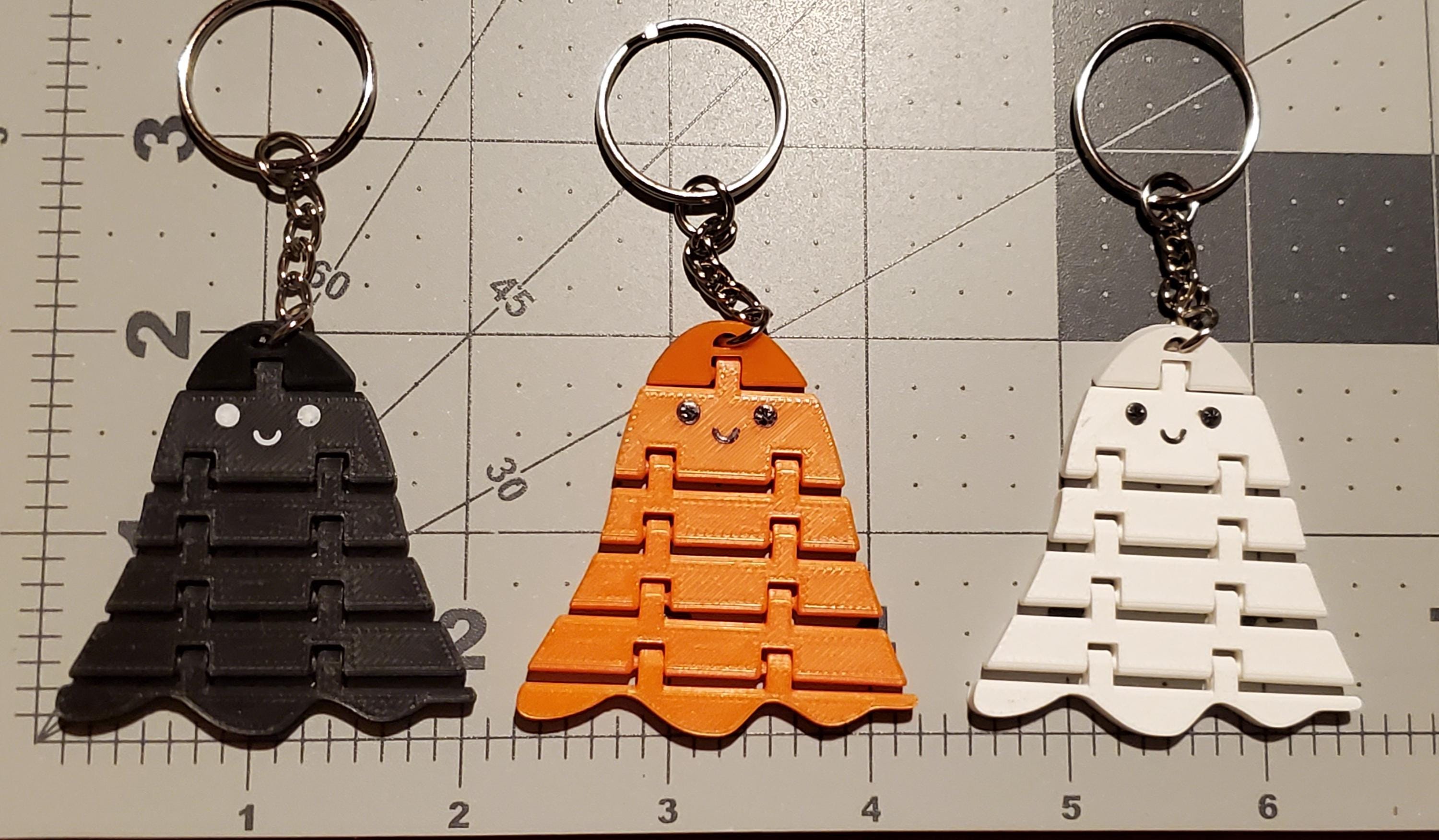 3D Printed Flexi Ghost Keychain - Etsy