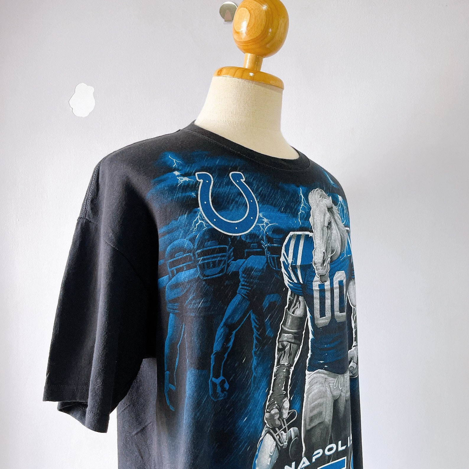 Vintage Indianapolis Colts NFL Football T-shirt size XL - Etsy