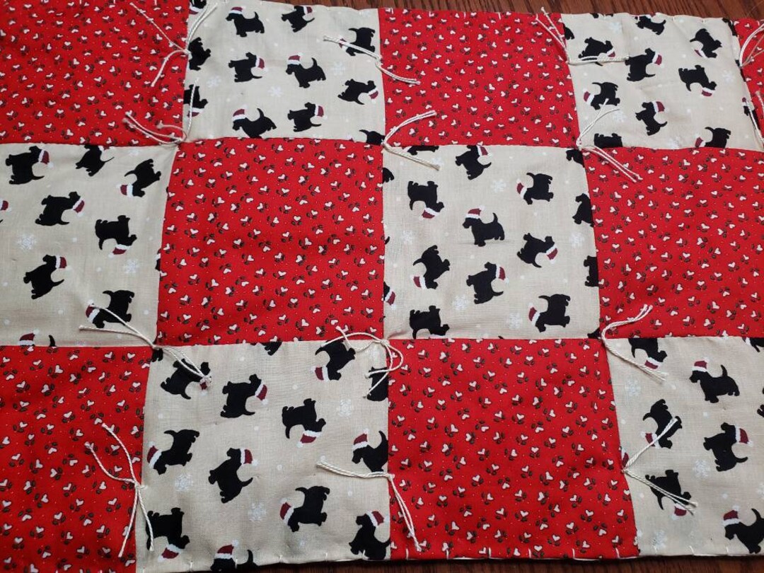 Country Christmas Table Runner. 35LX15W - Etsy