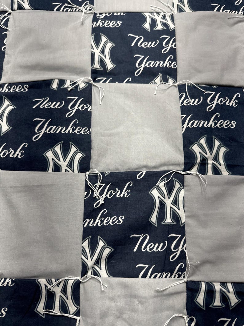 New York Yankees Lap Throw Blanket 61 L X 41 W - Etsy