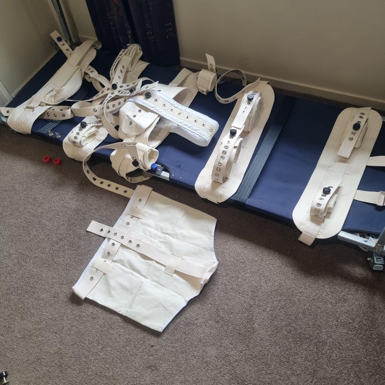 Ultra Quality 15 Point Segufix Bed Restraint Kit Head Shoulder Waist ...