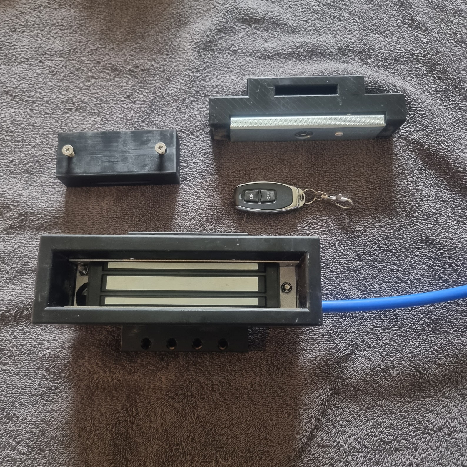 Side Mount, Bottom Mount and Self Bondage Style Electro Magnetic ...