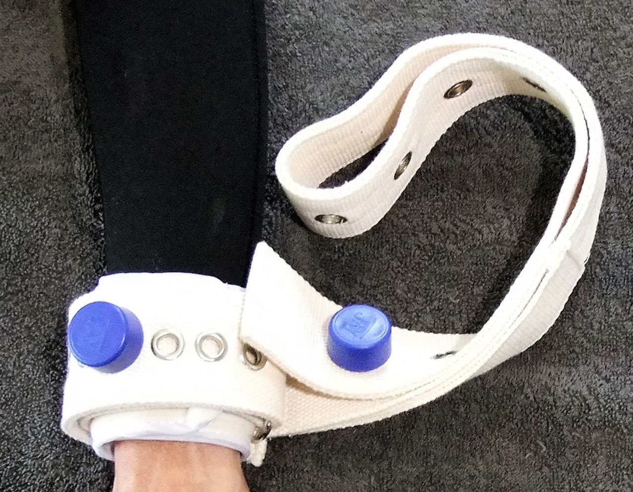 9 Point Segufix Bed Restraint Kit Head Shoulder Waist Wrist Ankle Thigh ...