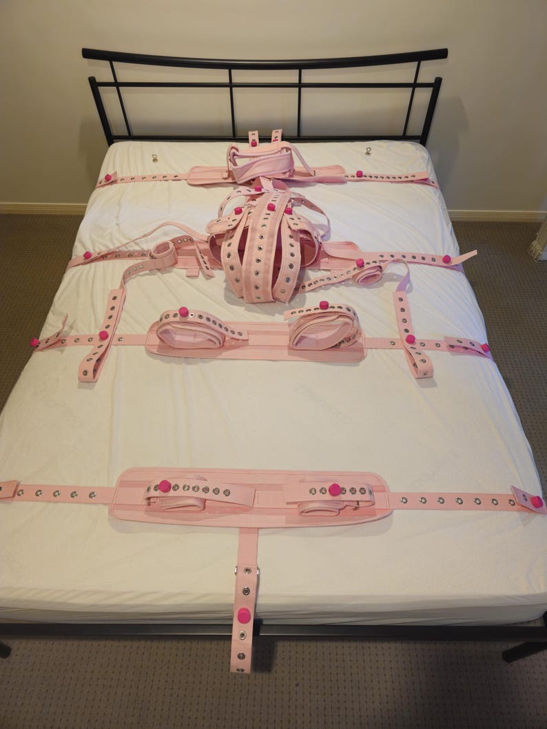 Pink Play Kit Segufix Cuffs Extra Secure Ankle, Thigh, Triple Waist ...
