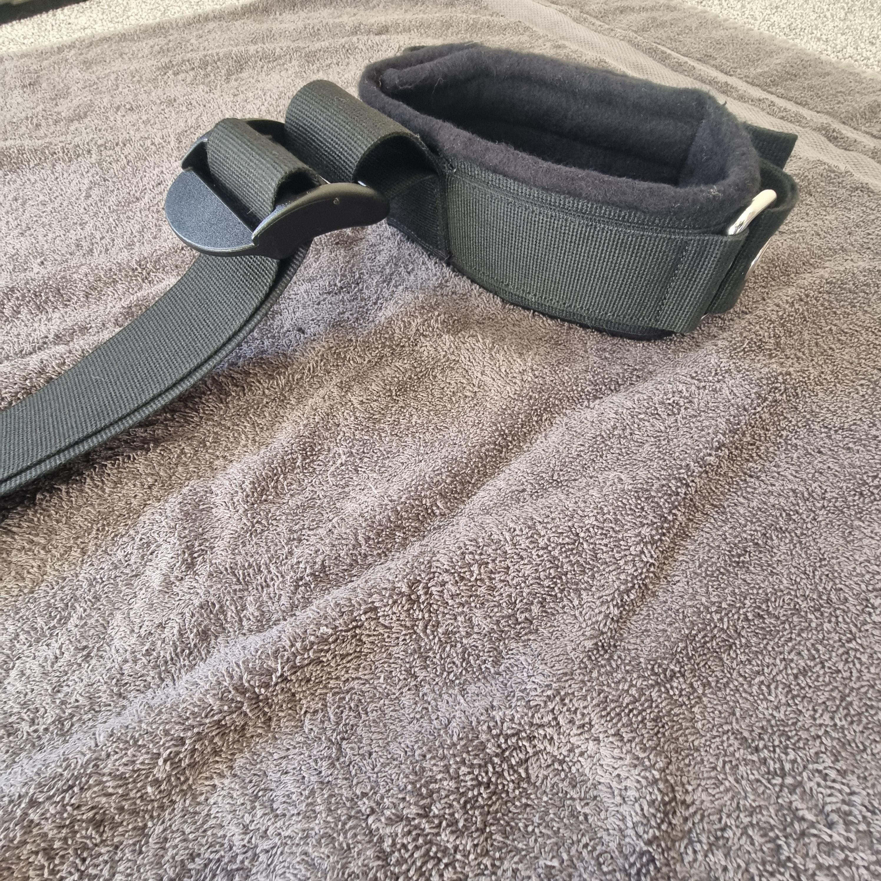 Black Ultra Quality Self Bondage Restraint System Segufix Style Locks ...