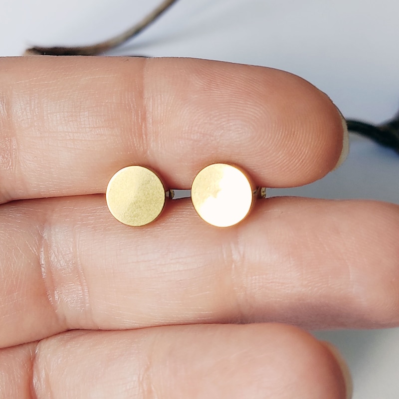 Small Gold Circle Earring - Etsy