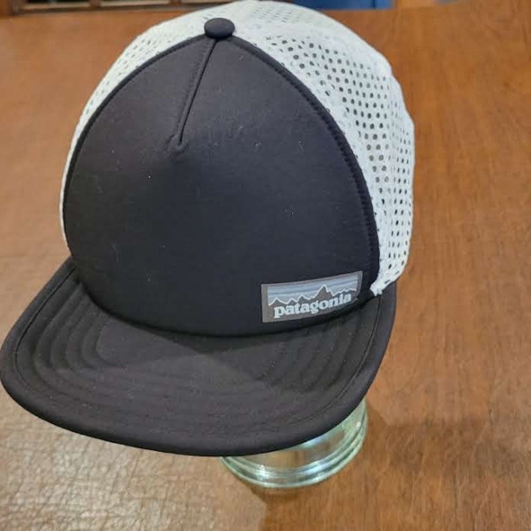 VINTAGE Patagonia Hat Duck Bill Cap Strapback Black White Mesh Back One ...
