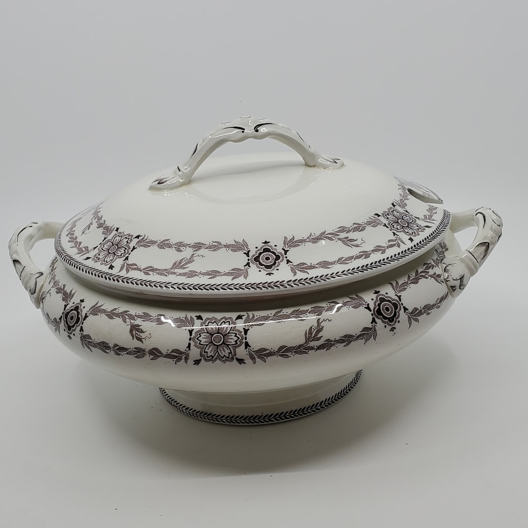 Vintage Burleigh Ware Radford Covered Vegetable Bowl Tureen. White and ...