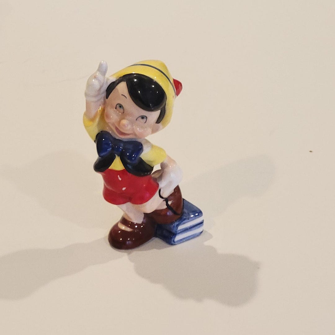 Vintage Walt Disney Pinocchio Porcelain Figurine Made in Japan - Etsy