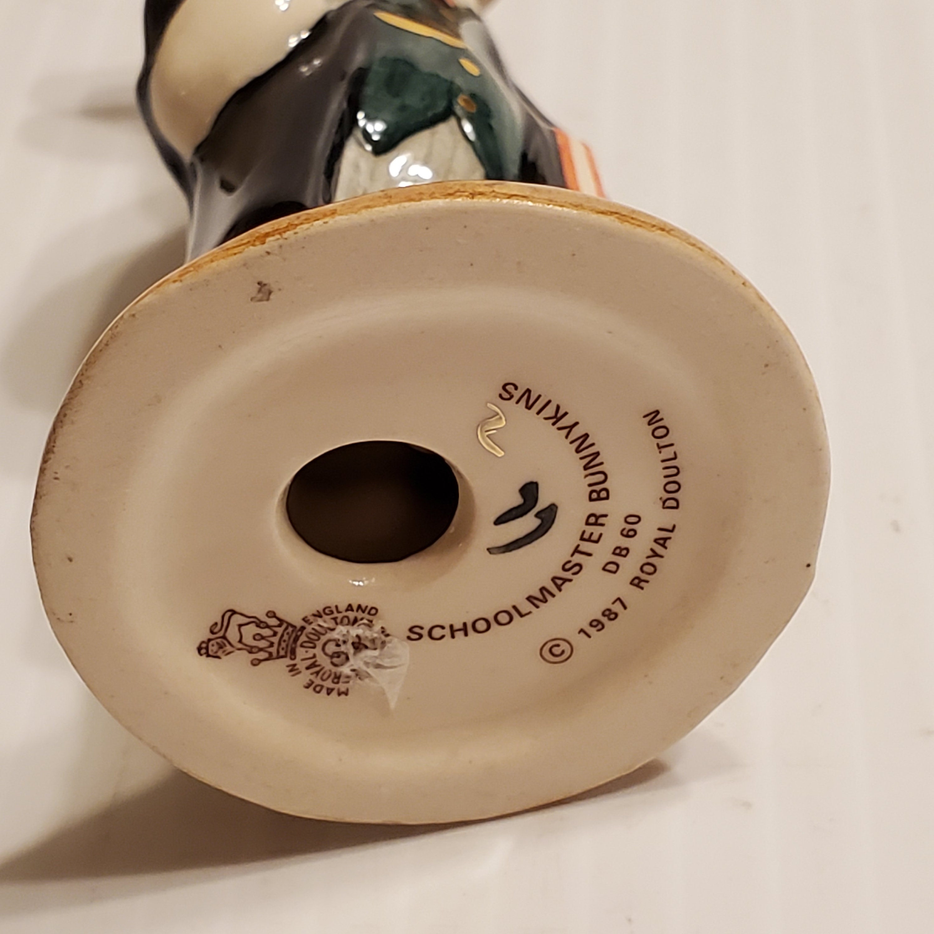 Vintage Royal Doulton Schoolmaster Bunnykins figurine DB60. | Etsy