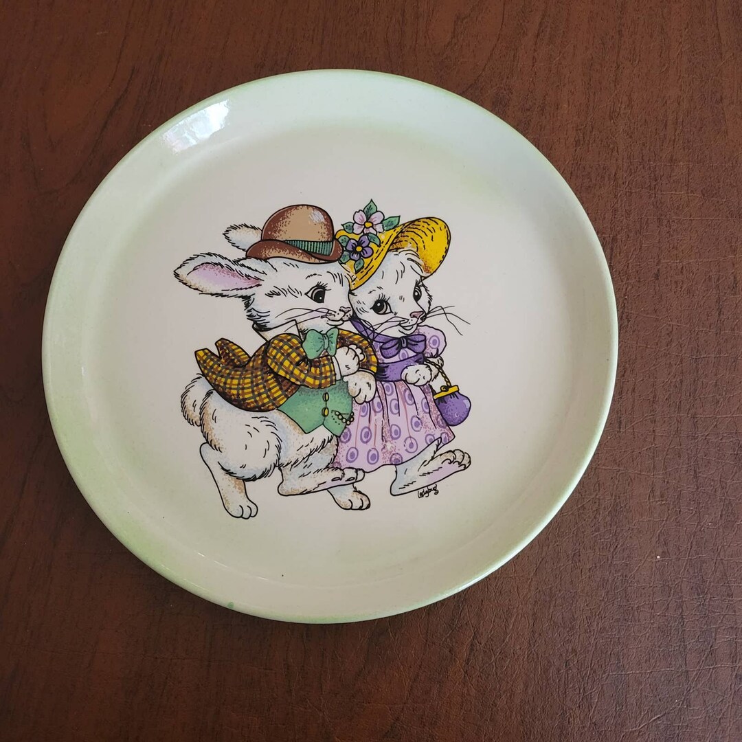 Vintage Mr. and Mrs Rabbit Bauer Pottery Plate Tray Platter. Diameter 9 ...