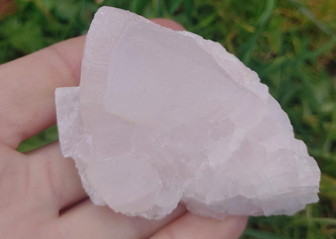 Super Fluorescent Mangano Calcite From Androu, Zlatograd, Bulgaria ...