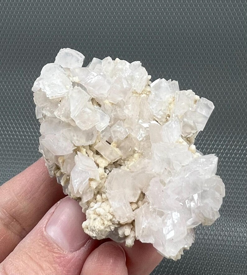 Transparent Quartz With Dolomite Covered With Fluorescent Calcite From ...