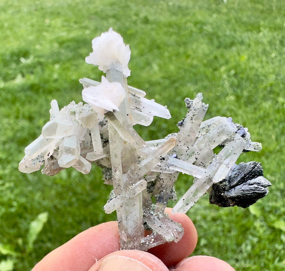 UNIQUE Calcite on Transparent Quartz With Tetrahedral Sphalerite From ...