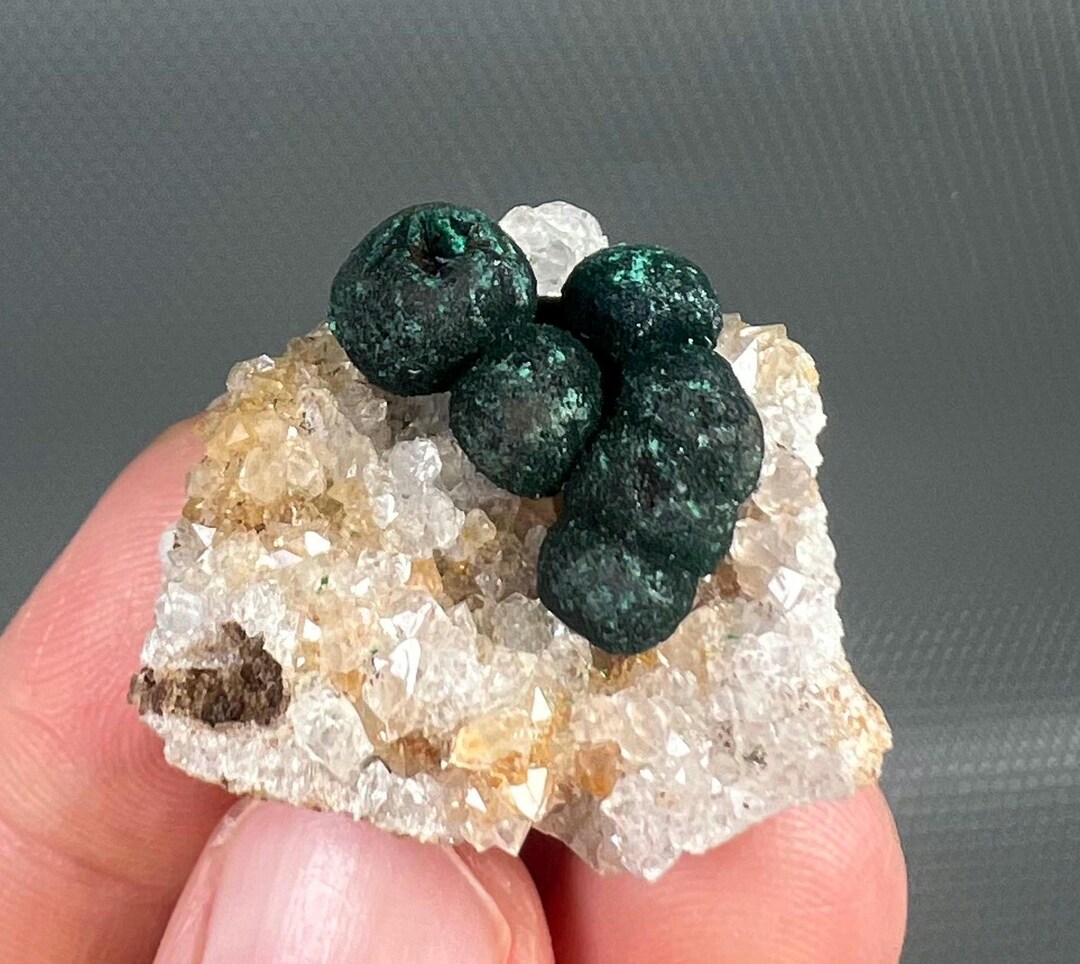 Very Rare Ball Malachite on Red Dolomite Martix, Natural , Green ...