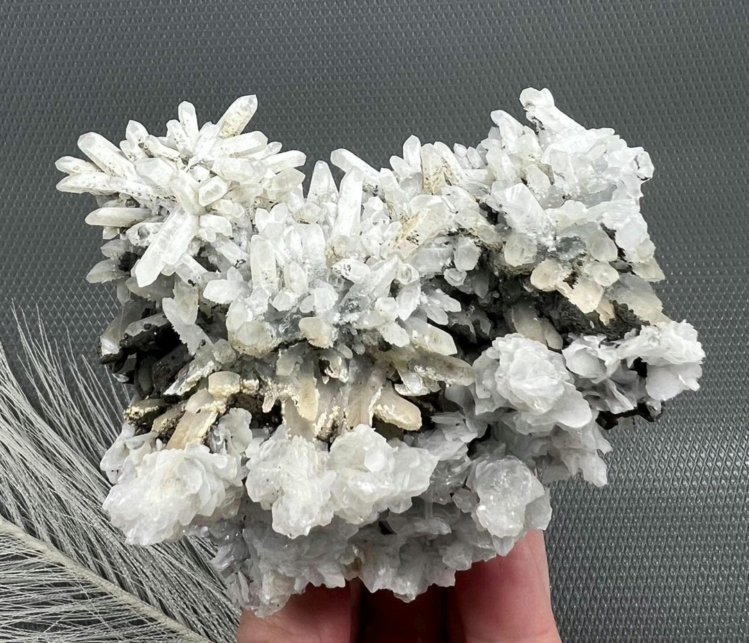 Fantastic Milky Quartz With Calcite and Chlorite From Drujba Mine, Laki ...
